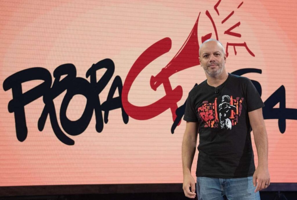 Propaganda live stasera: ospiti rocco papaleo, valerio aprean ...