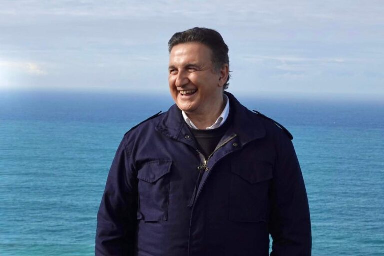 Roberto Giacobbo: età, carriera, famiglia e la sua rinascita dopo la ...