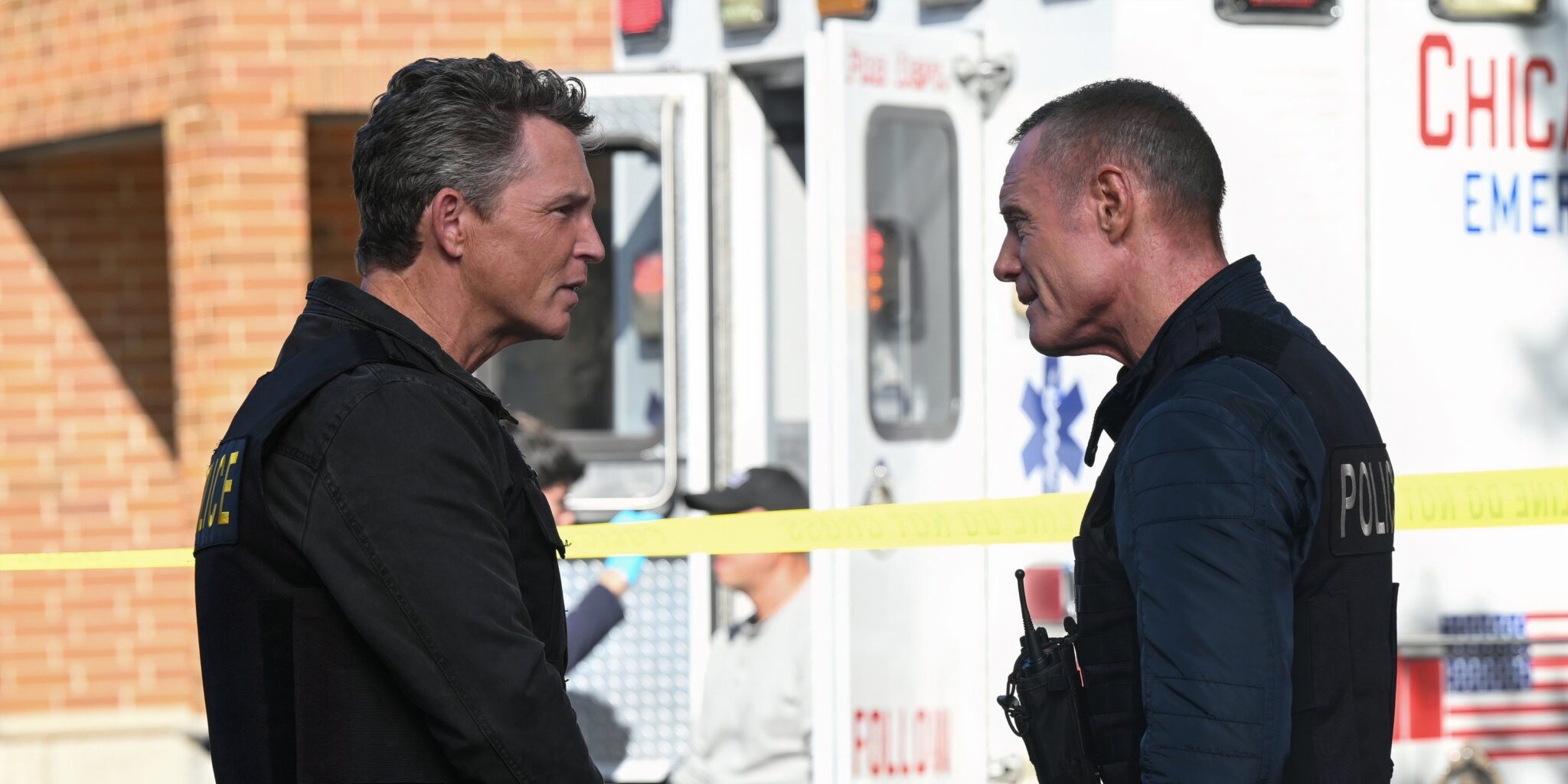 Reid trionfa su voight in chicago pd stagione 13 dopo la morte