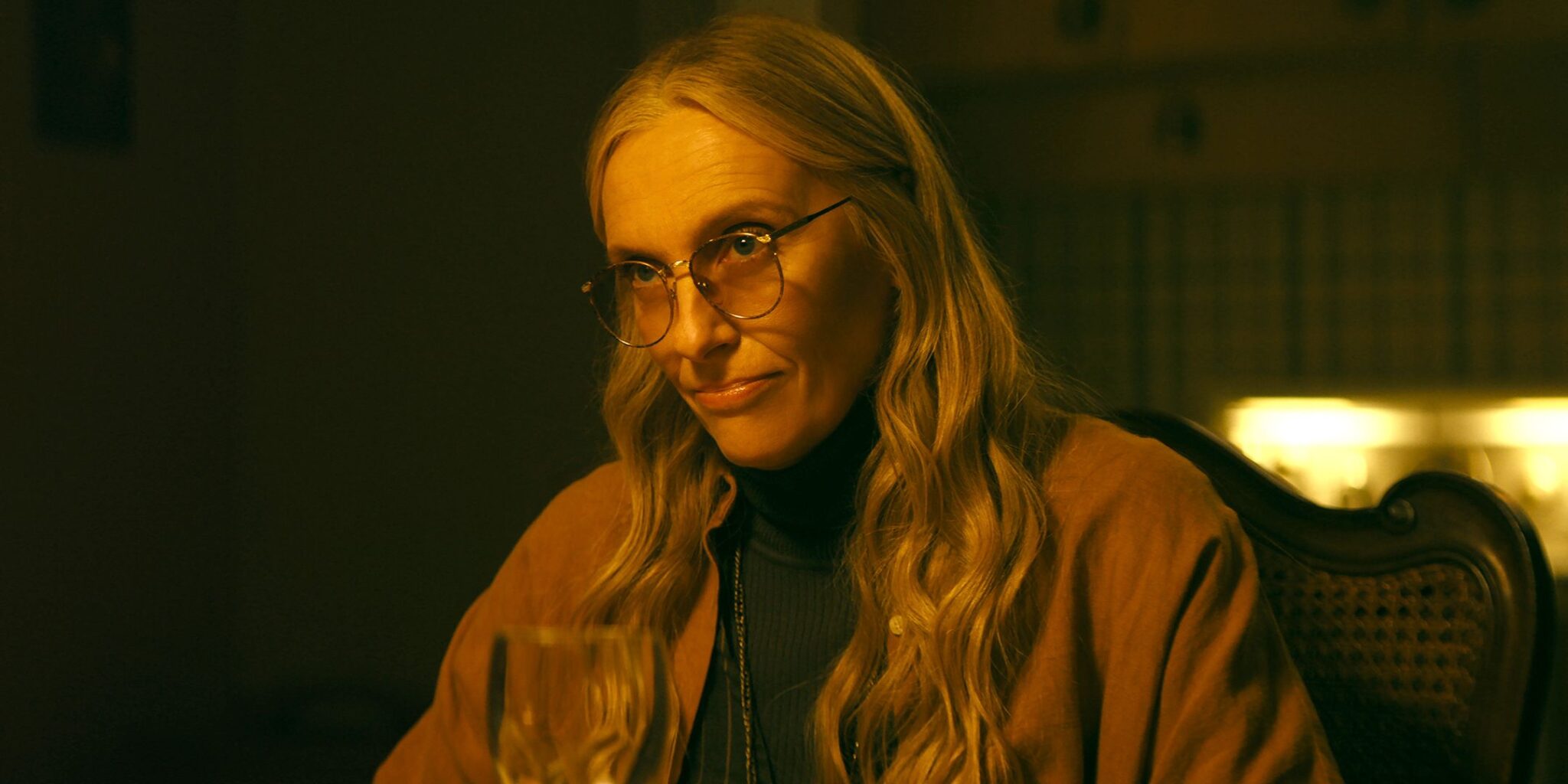 Toni collette in wayward: il suo ruolo più strano dopo hereditary