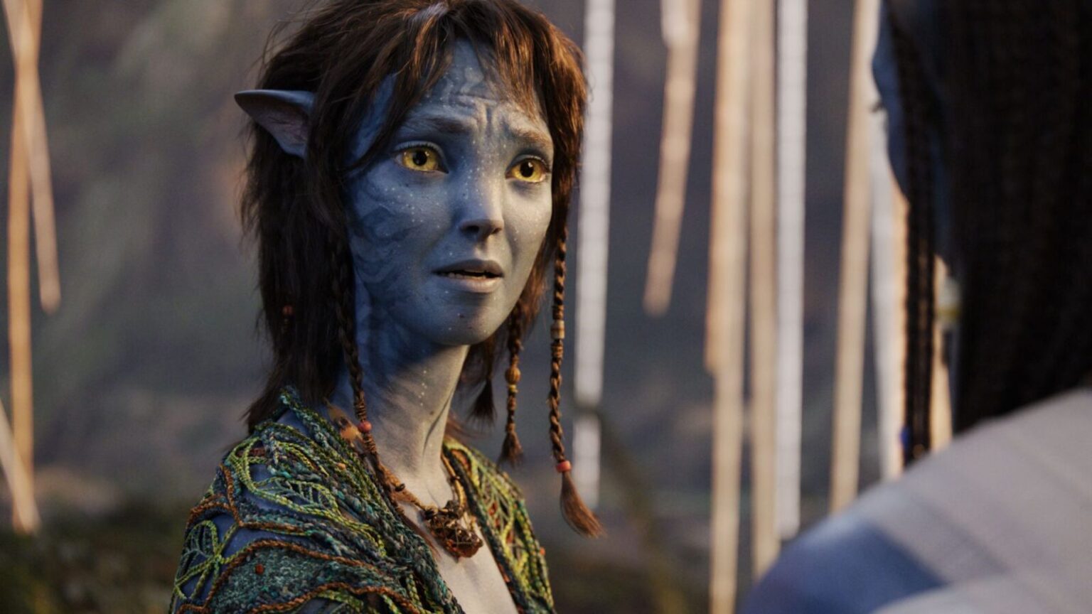 Sigourney weaver spiega il momento emotivo di kiri in avatar fire and ash
